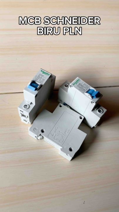 MCB Schneider Biru SPLN 1 Phase 2A 4A 6A 10A 16A 20A 25A 35A | Lazada ...