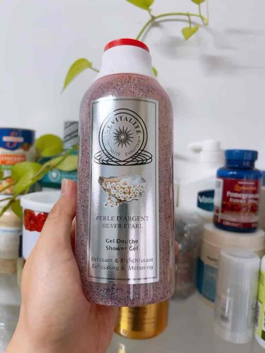 Sữa tắm tẩy tế bào chết Revitalité Exfoliating & Whitening 718 ml của ...