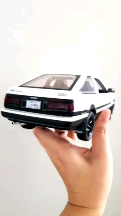 Miniauto AE86 Trueno 1:24 1/24 Scale Die-Cast Toy Car Collection Alloy ...