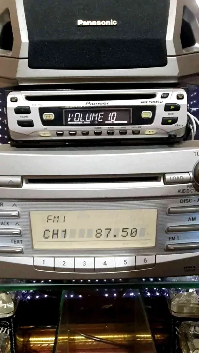 Đầu phát nhạc Pioneer DEH 1750 / CD / RADIO/ AUX. lắp chung cho các ...