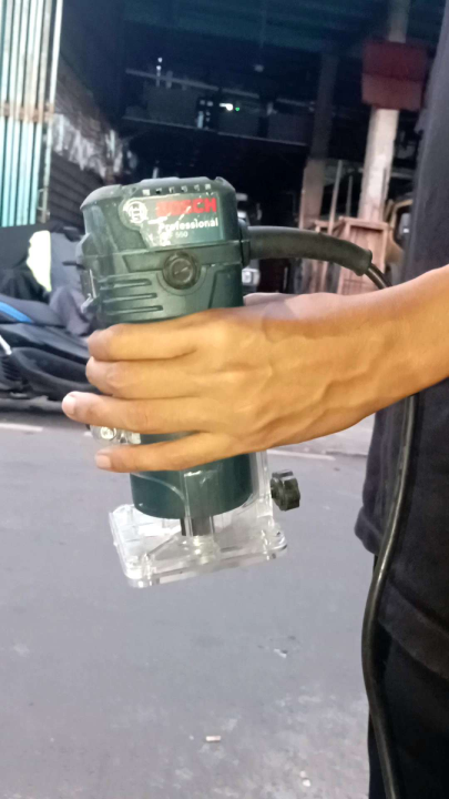 mesin router profil bosch GKF 550(BEKAS) | Lazada Indonesia