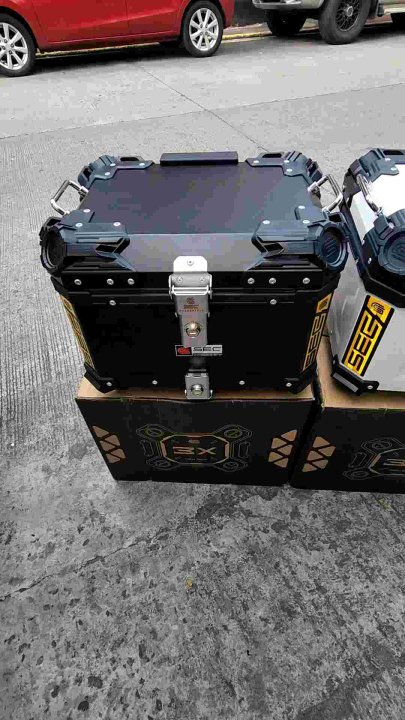 SEC BLOOD SHOT 45 liters alloy topbox | Lazada PH