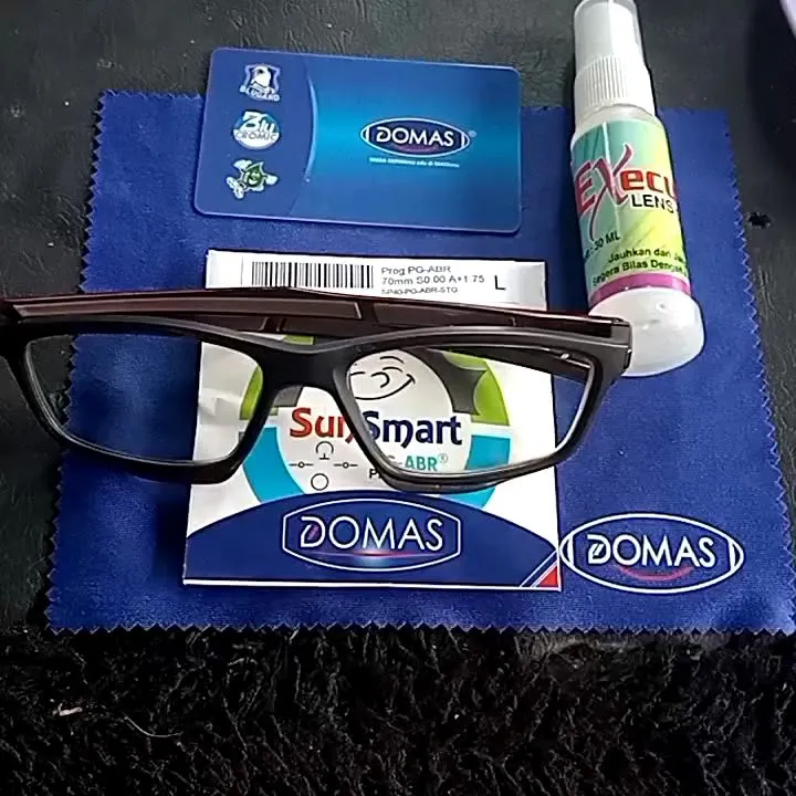 DOMAS KACAMATA BACA PLUS PROGRESIF LENSA DOMAS ORIGINAL BLUE CROMIC ...