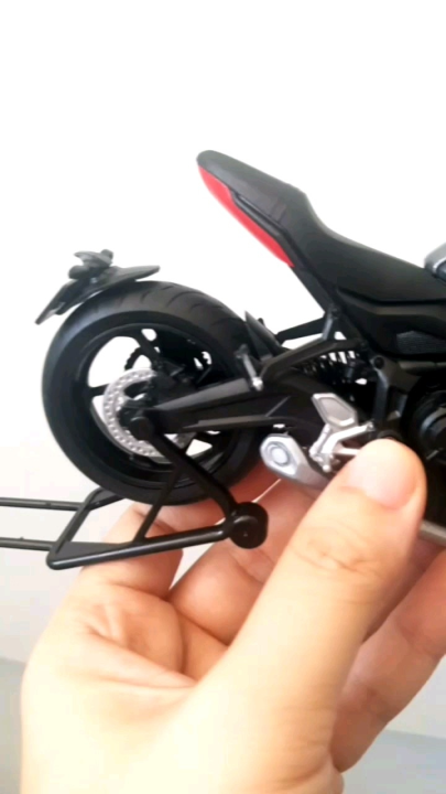 Triumph Trident 660 Motorcycle Die-Cast Toy Car Collection Vehicle 1/12 ...