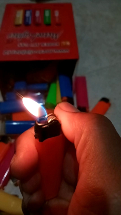 50 PCS / 1 BOX Korek Api Gas J 001P POLOS Roda Emas Gold Korek Api Gas ...
