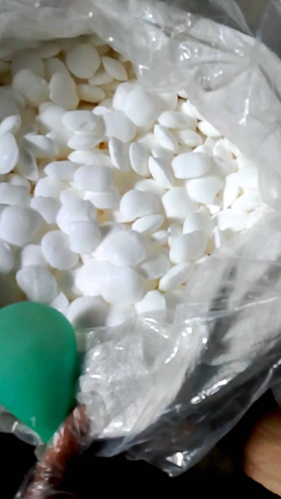 4tass C'N butiran putih buat pertanian, ikan,dll kemasan 1kg,500gram ...