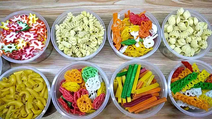 KERUPUK METAH 250g ANEKA KERUPUK SEBLAK/cemilan/kerupuk mentah/kerupuk ...