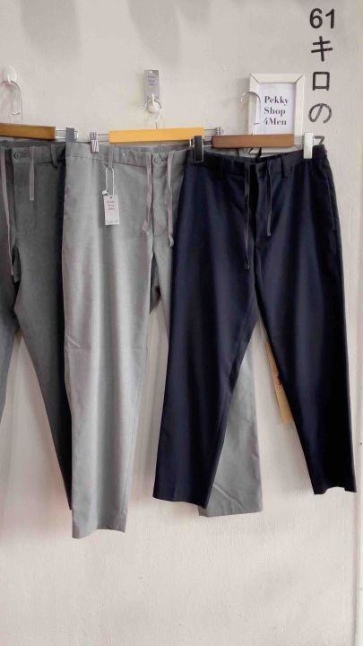 Uniqlo MENกางเกง Smart angle pant ขา 5 ส่วน ผ้าคอตตอน มีเชือกผูกด้านใน ...
