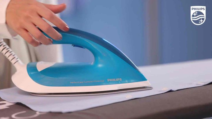 [ของแท้🔥รับประกันศูนย์ 2 ปี] Philips เตารีดไอน้ำ รุ่น GC6815/20 Optimal ...