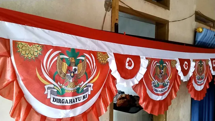 Bendera bekround garuda bunga hiasan dinding merah putih | Lazada Indonesia