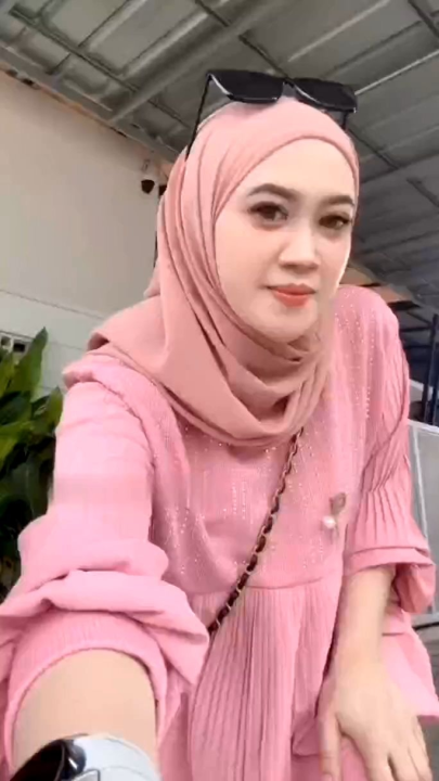 Setelan wanita terkini Vivin/ Megumi/ Selia set cargo/ Aster/ Bear/ Mola/ Keisya/ Ifuka/ Dahlia ...