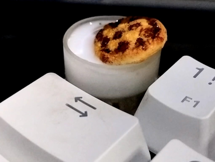 COOKIE 'N MILK | Handmade Custom Artisan Keycap | For Mechanical ...