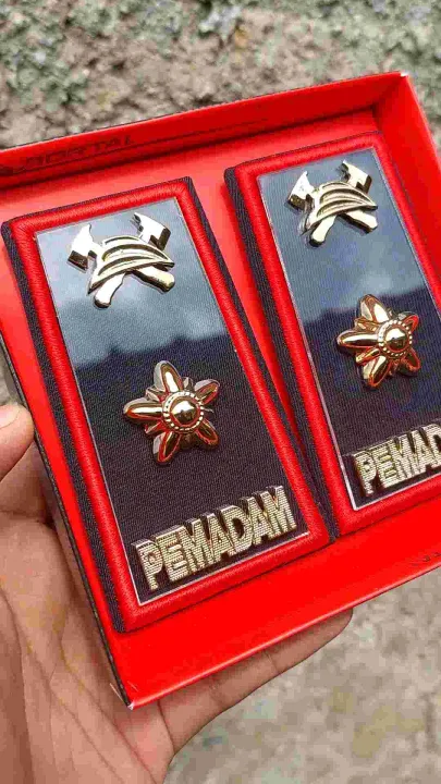 PANGKAT PEMADAM 3D LIS MERAH | Lazada Indonesia