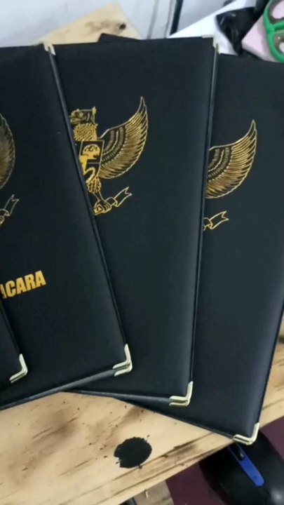 Map Upacara, Map Upacara Bendera Warna Hitam (Satu Set 5 PCS) | Lazada ...