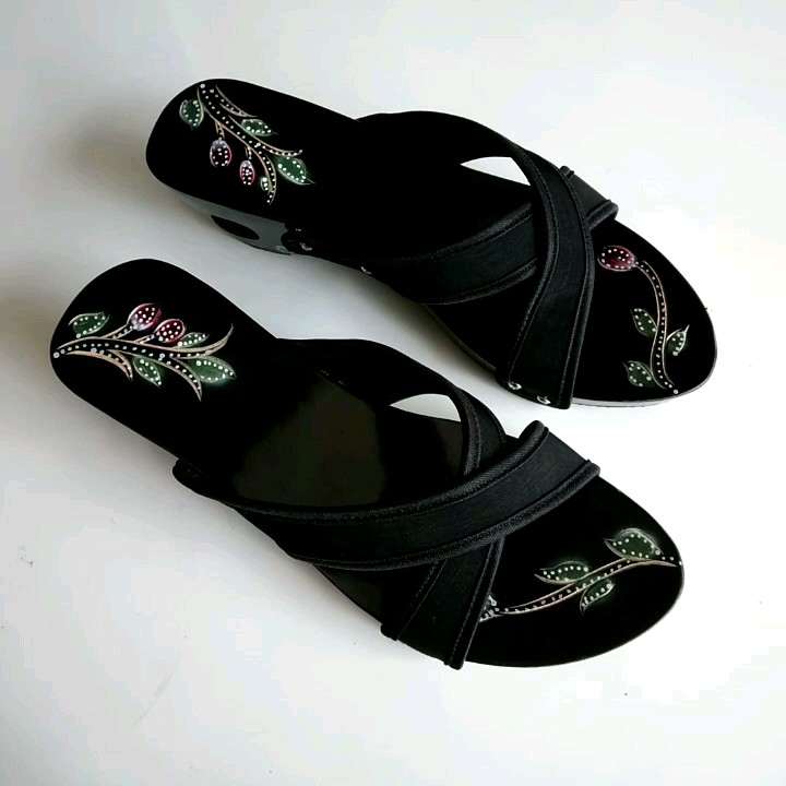 SANDAL KELOM ETNIK UKIR TALI SILANG HAK TELOR 5 CM | Lazada Indonesia