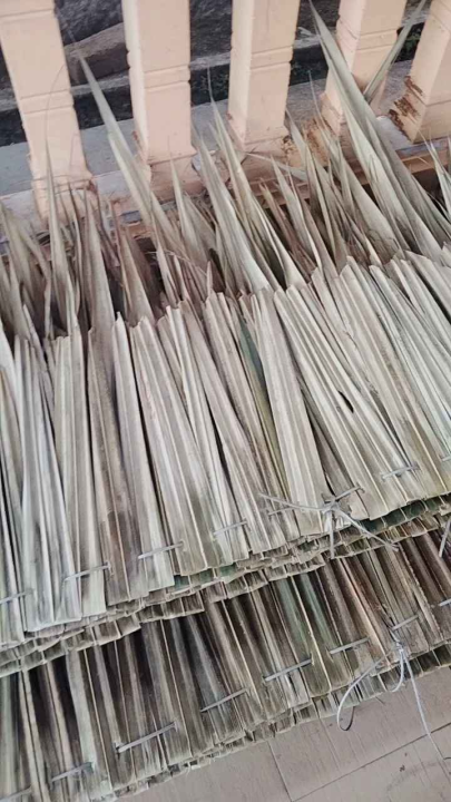 Atap Nipah 5.5 kaki tahan lasak sesuai untuk penghantaran ke pulau ...