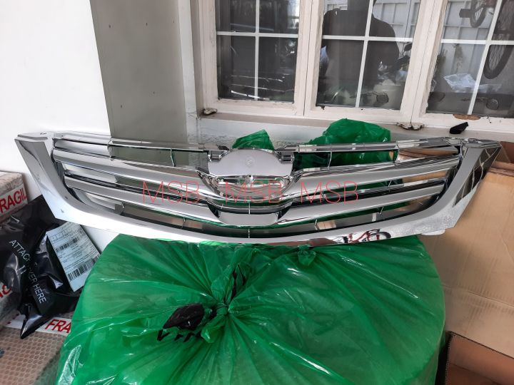 INNOVA Radiator Front Grille 2009 - 2011 | Lazada PH