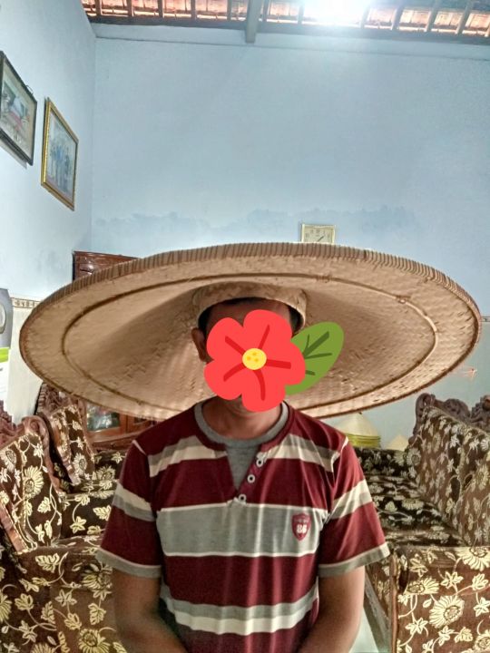 copil pak tani. caping tani. caping anyam bambu. copil anyam bambu ...