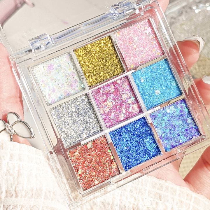 พาเลทอายแชโดว์ 9 สีเลื่อมแวววาว - กลิตเตอร์สีทองเม็ดสีสูง แต่งหน้าบน ...