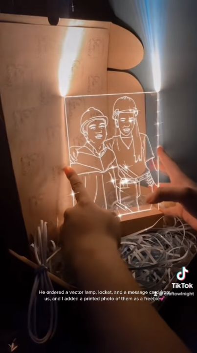 PERSONALIZED PORTRAIT VECTOR LAMP GIFT IDEAS BY CRAFT OWL NIGHT | Lazada PH