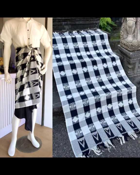 Saputan tenun Ikat poleng bali ||| Saput bali.pakaian Adat Bali ...