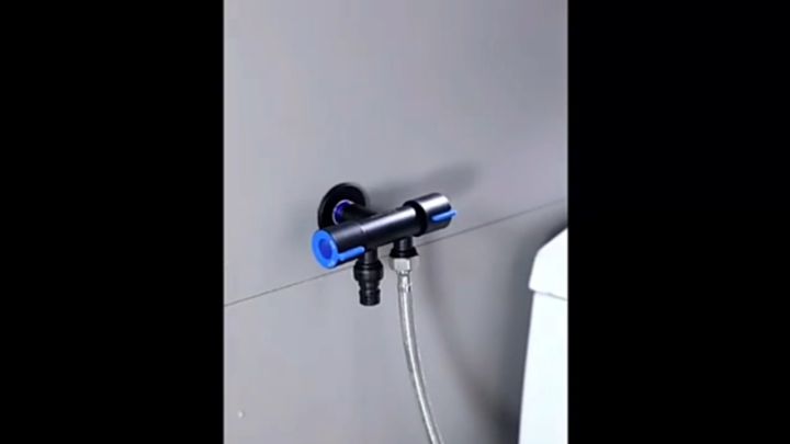 Best Seller Stainless 304 Double Angle Valve 2 Way Angle Valve 1/2 x 1/ ...