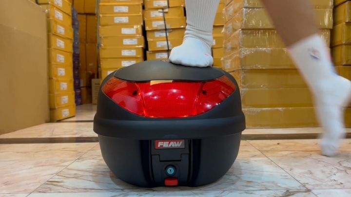 กล่องท้ายมอไซ 32 ลิตร ใหม่ 2023 ถอดหิ้วได้ FEAW FW11 32L +ชุดถาดรอง ...