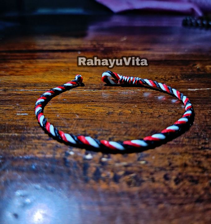 Gelang Tridatu Bali model cantol | Gelang 3 warna | Gelang fashion ...