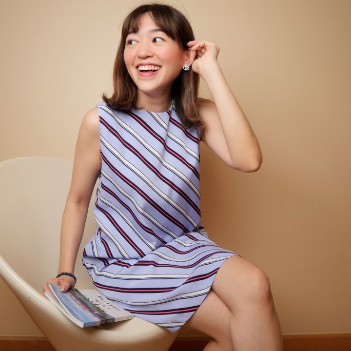 Luna Back Bow dress SHORT ชุดเดรสผู้หญิง มินิมอลเดรส เดรสทรงปล่อย เดรส ...