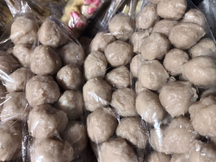 Baso ayam curah 1pack isi 50 ukuran kecil dan 25 ukuran sedang | Lazada ...