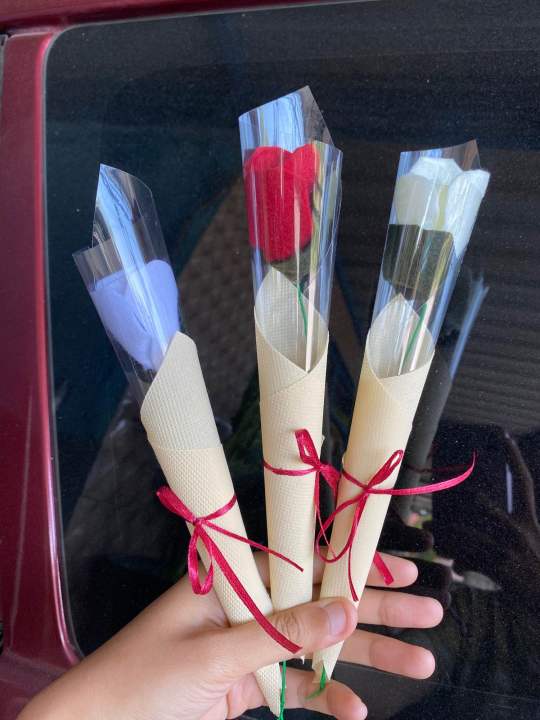 Buket bunga wraping mika satuan tangkaian artificial / bunga flanel ...