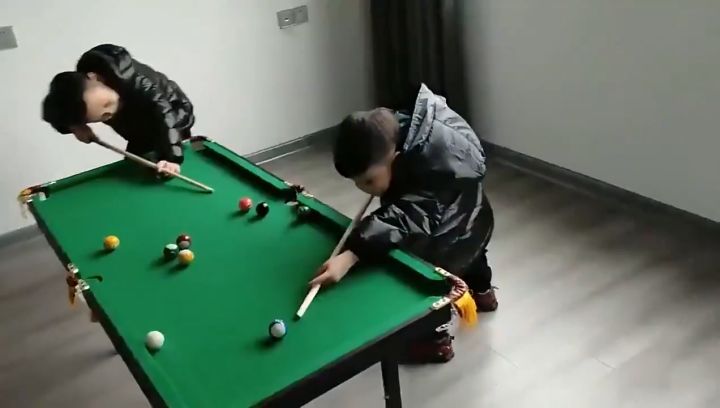 pool table 47x25.6 inches kids mini pool table adjustable metal legs ...