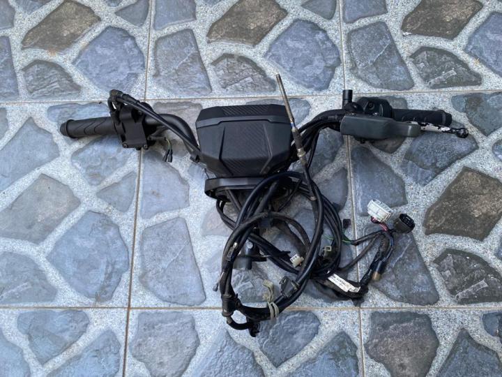 Stang stir kemudi set saklar spedometer kilometer honda beat street led ...