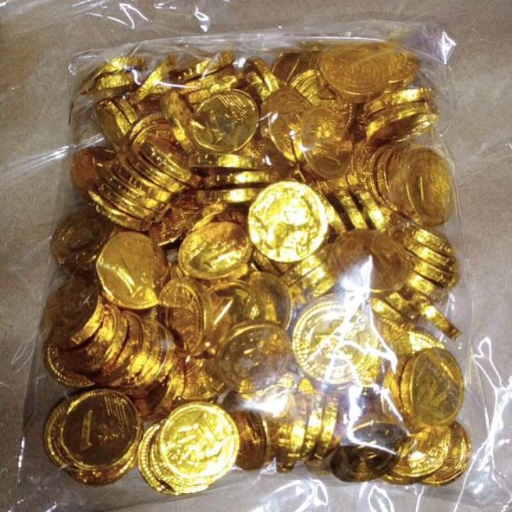 CN House Of Treats Chocolate Gold Coins 200 grams Sweet Buffet Corner ...