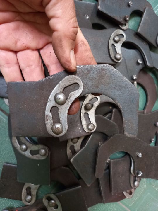 cantolan, caklokan pipa untuk tangga, catwalk, metalplank dll ukuran ...