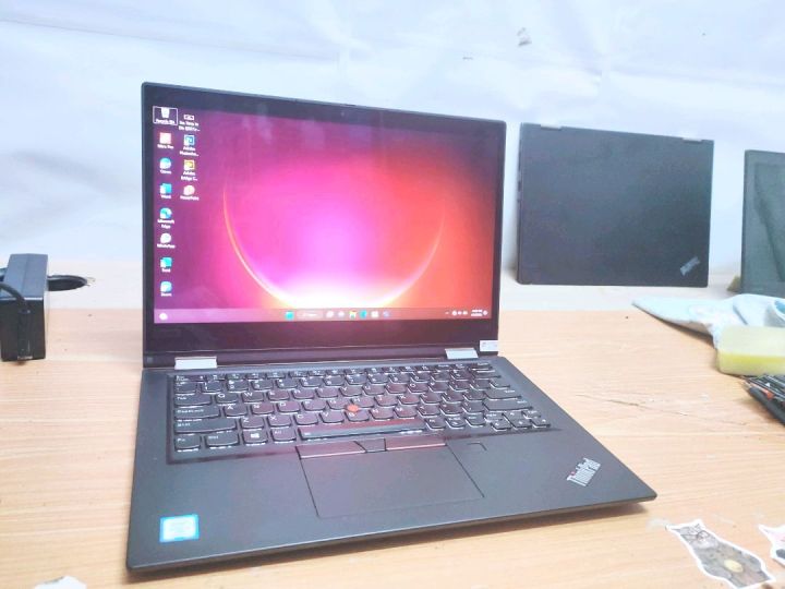 Laptop 2in1 Lenovo ThinkPad Yoga X390 Flip 360• Touchscreen Procc Intel ...