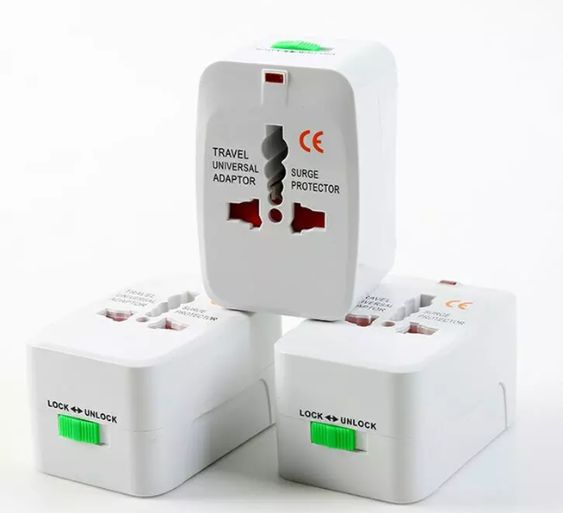 HH Travel Adaptor USB Socket Universal Multipurpose Adapter Holder ...