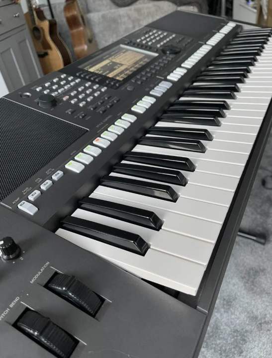 YAMAHA PSR S770 Keyboard Workstation + Stand + All Original Box + All ...