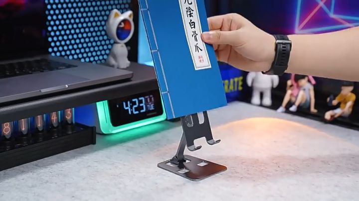 Holder HP di meja sandaran hape tablet bahan besi aluminium penyangga ...