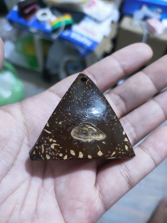 Bao Triangle may isang Mata Agimat ng Quiapo | Lazada PH