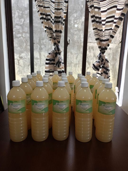 Purong Sukang Paombong plain 1 Liter 20pcs. with free calendar 2024 ...