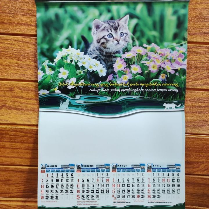 Kalender catur Wulan THN 2024 gambar kucing ukuran 38 x 54 harga per ...