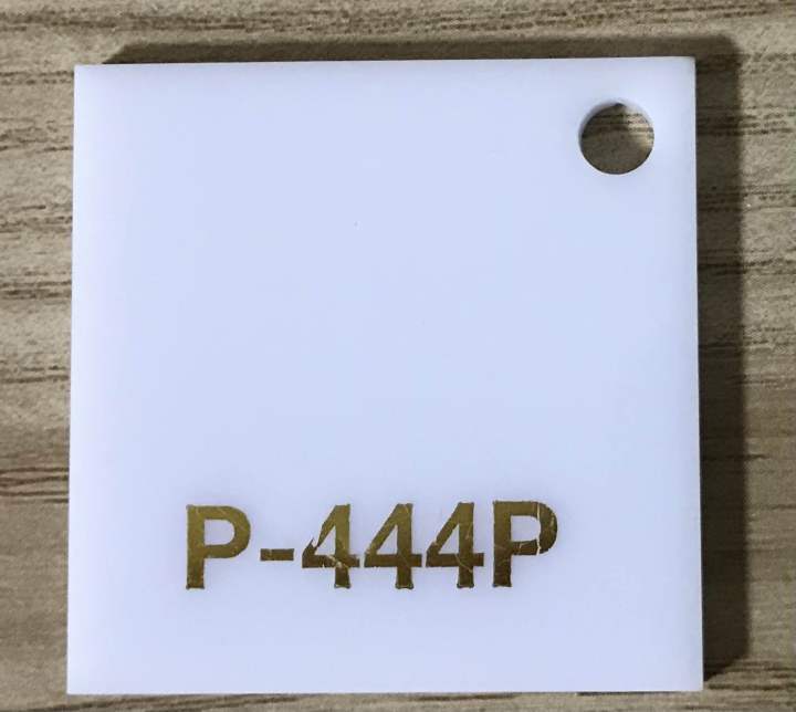แผ่นอะคริลิค สีขาว หนา 1-6 มิล ( P-444P ) ขนาด 30x30 cm | Lazada.co.th