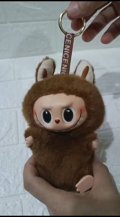 Boneka Labubu The Monster viral lucu popmart boneka labubu duduk ...