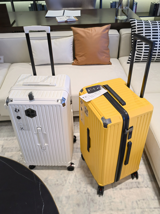 Extra Large Capacity Japanese Export Travel Bag 36 Inch Luggage ...