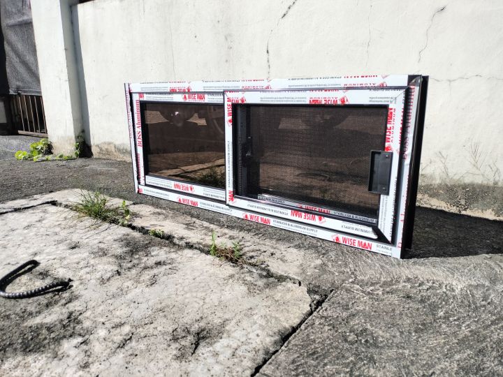 60cm H * 140cm W sliding window with screen | Lazada PH