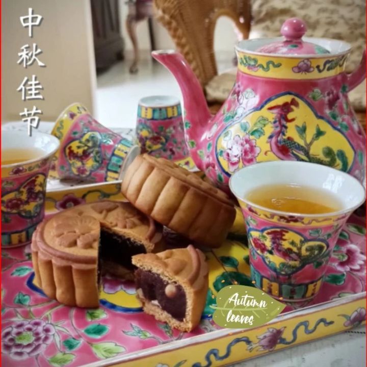 Celebrate Moon Cake Festival With Stylish Classic Tea Set Peranakan ...