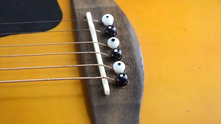 RIXTON 6 String Plastic Acoustic Guitar Bridge Nut/Saddle + Slotted ...