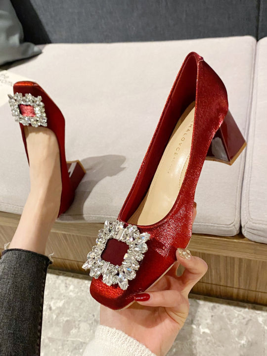 รองเท้าแต่งงานสีแดงสำหรับผู้หญิง รองเท้าแต่งงานแบบฝรั่งเศส ทรงหัว ...