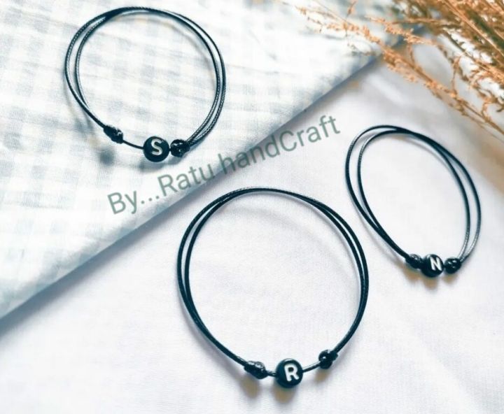 Gelang Inisial Bulat Tali kulit korea 1mm inisial A - Z warna hitam ...